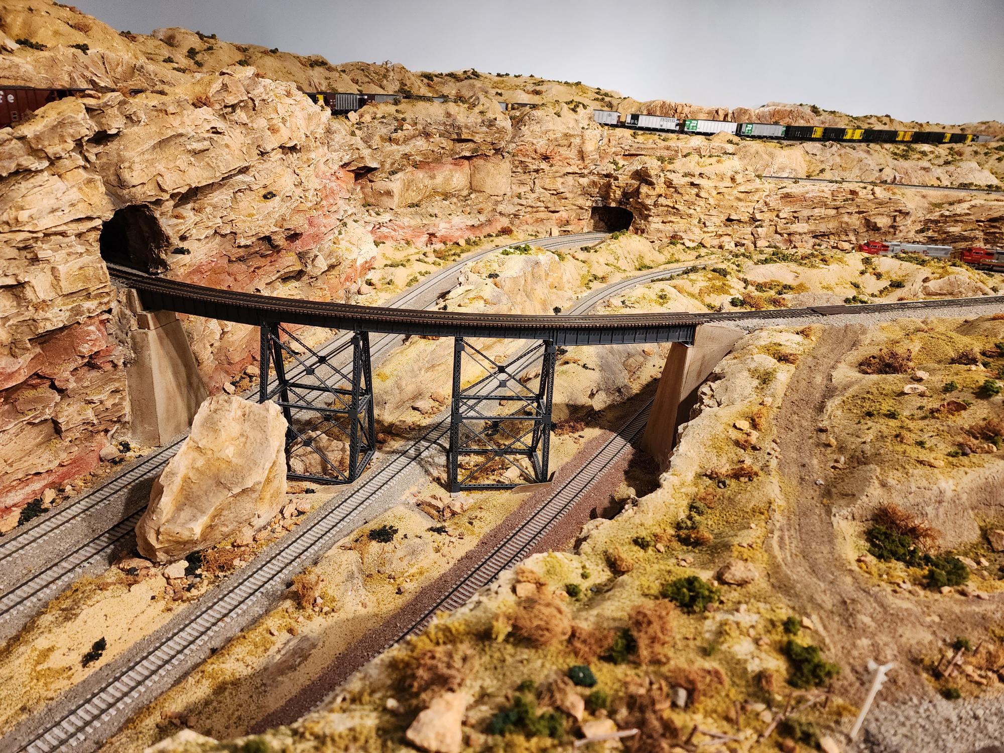 Fall Meet 2023: Les Illes Cajon Pass Santa Fe and Southern Pacific HO ...